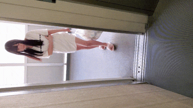 绝美学生裙底偷拍Pcolle电梯盜攝原档合集[23V/30.9G]-PinkyKitty Girls